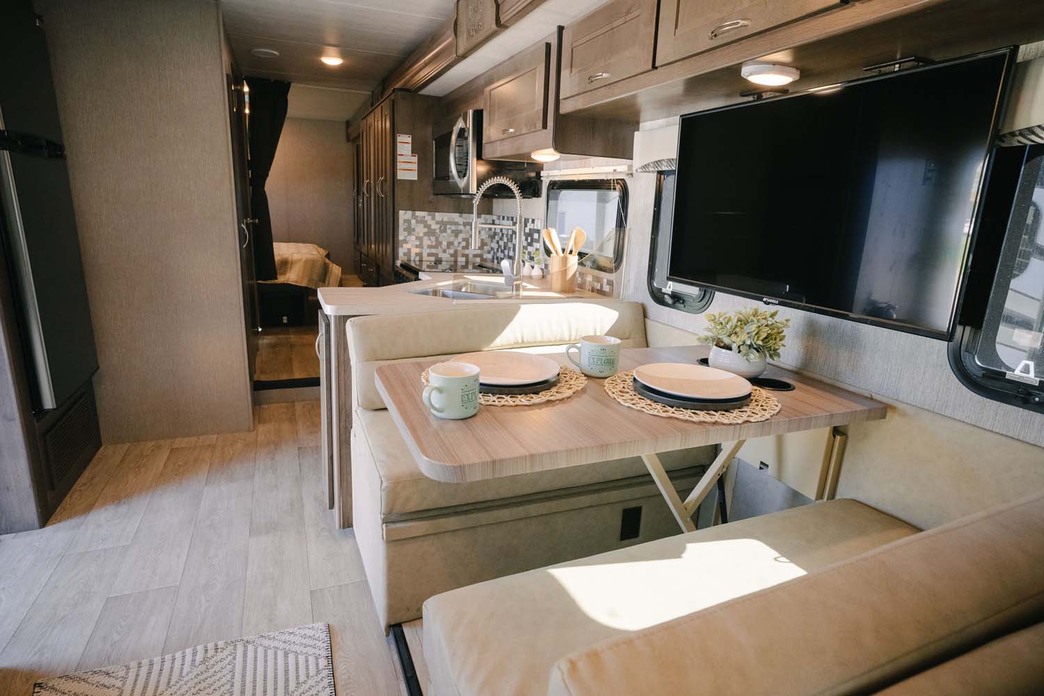 Phantom Gallery | NeXus RV | Elkhart Indiana